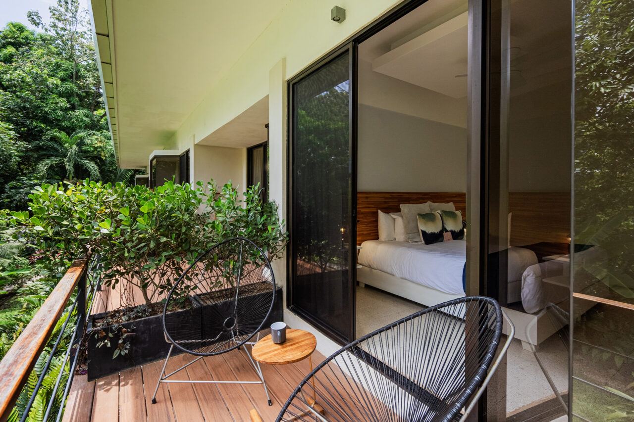 Deluxe Balcony King - nYa Hotel Montezuma Costa Rica